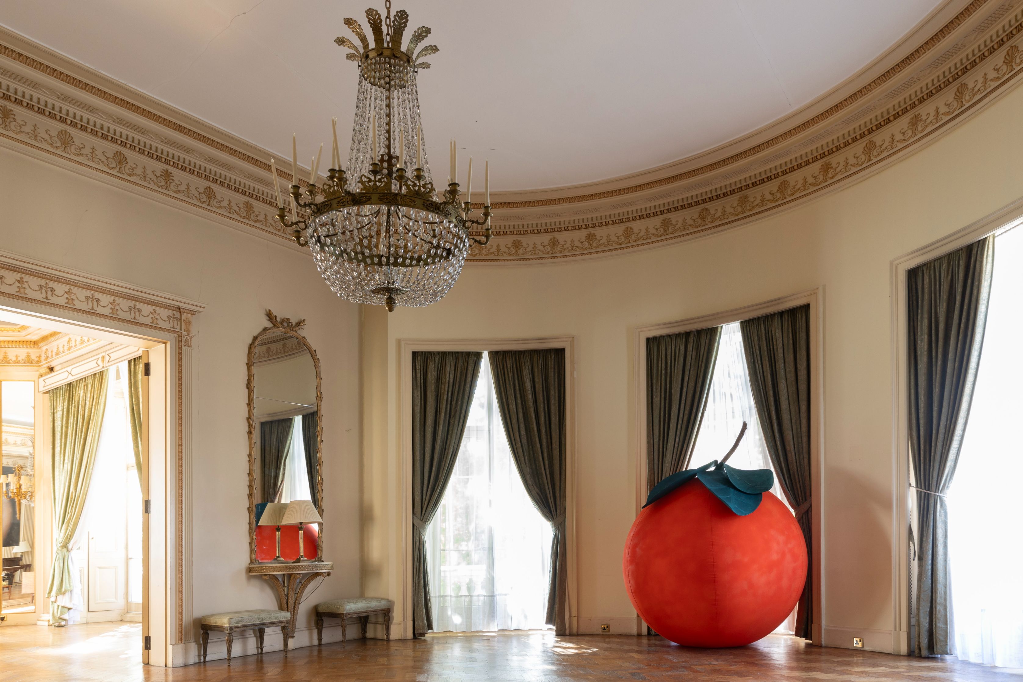 TRANSITORY BOUNDARIES: THE LIMITS OF SPACE, OBJECTS AND IDENTITY ...